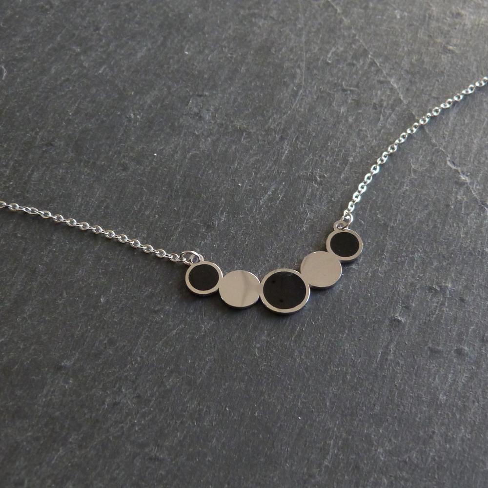 Collier Pastilles Email Noir Acier Argenté Ikita Paris